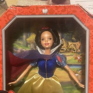 Disney | Toys | Disney Signature Collection Snow White | Poshmark